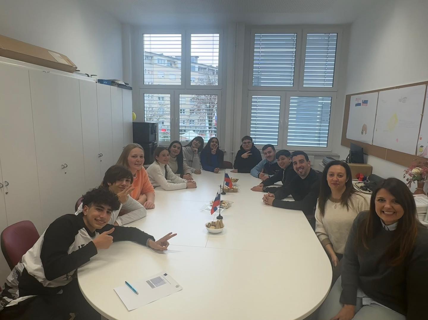 El alumnado del IES Carlos Cano estrecha lazos educativos en Eslovenia ...