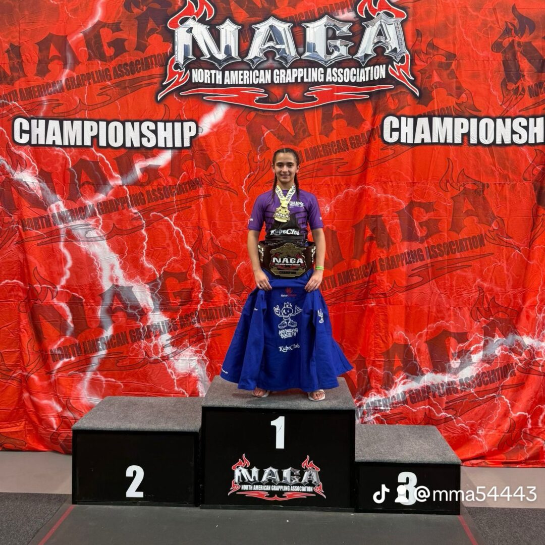 Marta Van Eyk se corona campeona del NAGA Paris de Jiu Jitsu brasileño ...
